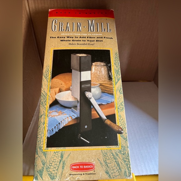 Back2Basics | Kitchen | Grain Mill Model 555 Hand Crank Fine Coarse ...